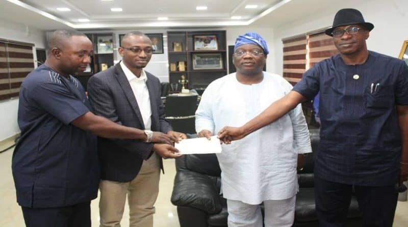 Road Construction: Lagos Compensates Owner of Demolished Property ...